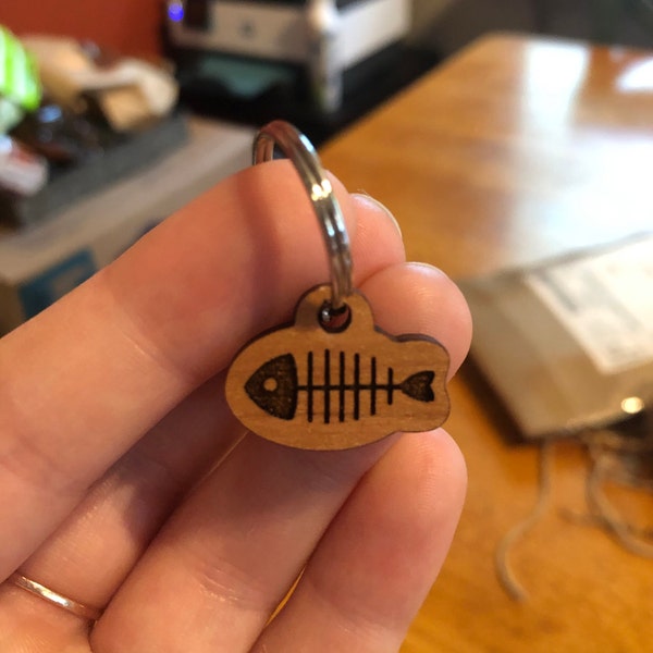 Wooden Fish Cat ID Tag / Cat Tag / Cat Name Tag / Engraved Cat Tag ...