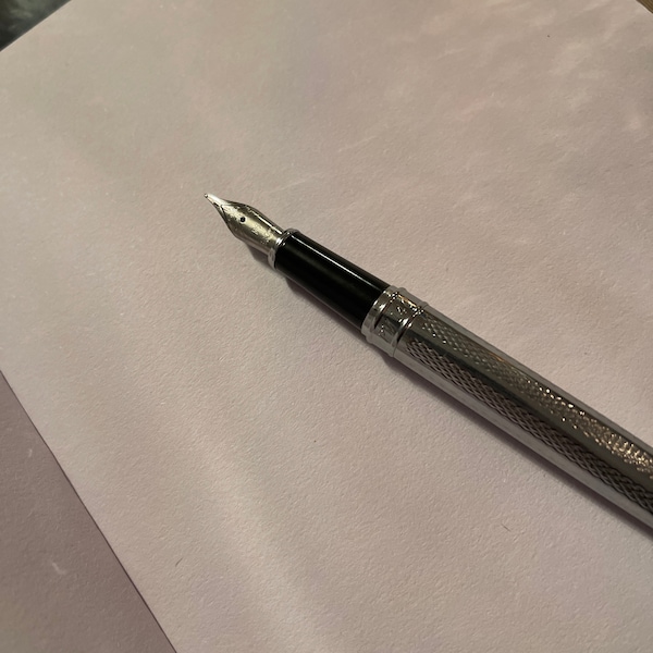 Silver Stainless Steel Fountain Pen | Medium Nib, Metal, Calligraphy ...
