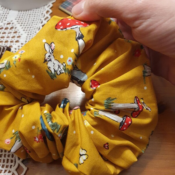 Toadstool Scrunchie. Women's Hair Scrunchie. Mushroom Scrunchie - Etsy