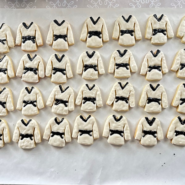 Karate Cookie Cutter - Karate Instructor Gift Taekwondo Cookie Cutter ...