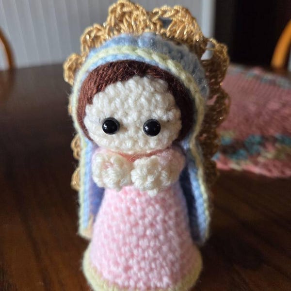Virgin Mary Amigurumi Crochet Pattern PDF, Virgin of Guadalupe Doll ...