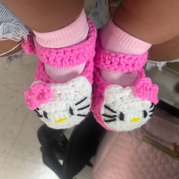 Handmade Crochet Baby Booties Frog. - Etsy Canada
