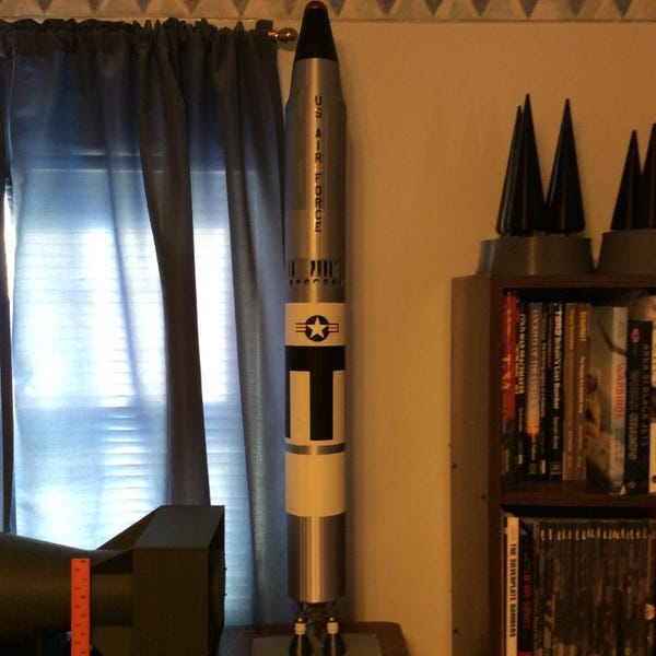 Flash Gordon Zarkov's Rocket Ship Kit Model - Super Quality 330mm 13 ...