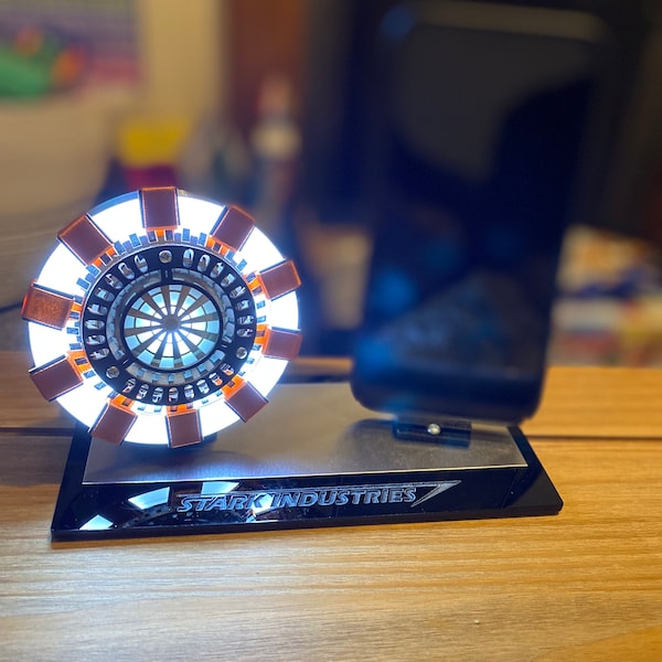 IRON MAN Arc Reactor Tony Stark's Desk Phone Stand - Stark Industries ...
