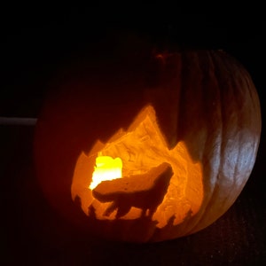 Printable Pumpkin Stencil for Carving Howling Wolf Silhouette Fun ...