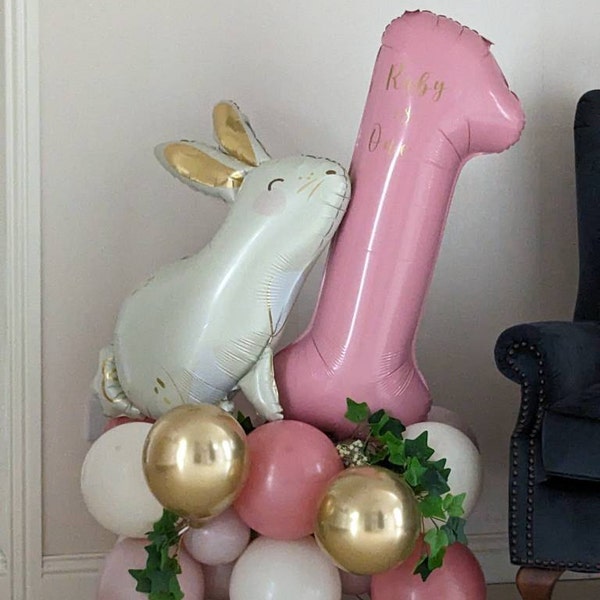 DIY Pink Bunny Balloon Sculpture, Bunny Birthday Balloon Sculpture ...
