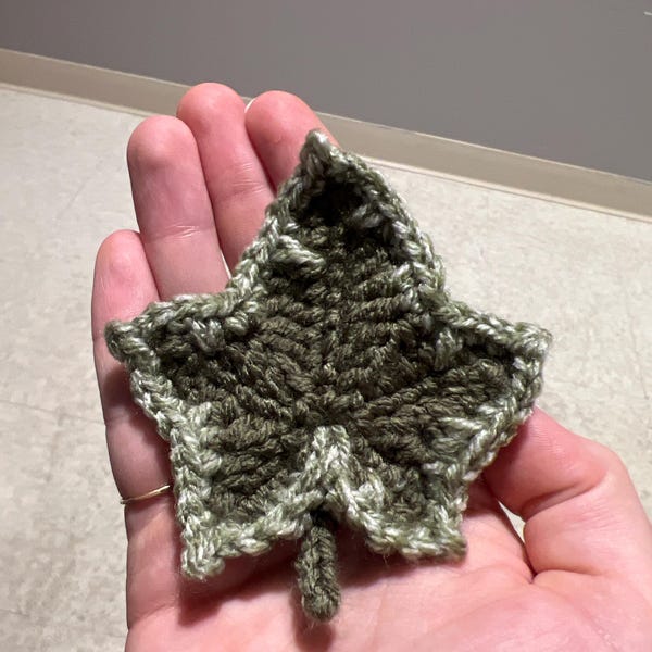 Crochet Variegated Ivy Leaf Applique Pattern (PDF Download) - Etsy
