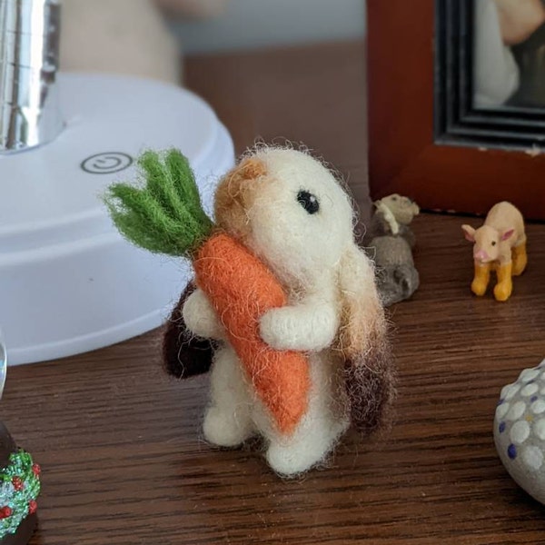 Needle Felted Lop Eared Bunny With Carrot, Needle Felted Cottontail ...