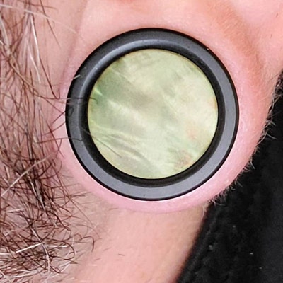 Combined Black Ear Plugs With Green Maple , Black and Green Ear Gauges ...