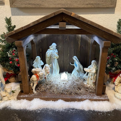 Ready to Ship, Deluxe Tall Solid Roof Wood Stable/crèche, Display ...