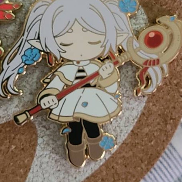 BACKORDER - Frieren the Mage Hard Enamel Pin - Etsy