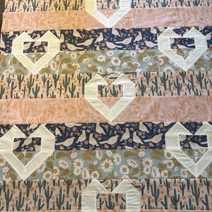 The Maggie Quilt Pattern by Kitchen Table Quilting - Etsy