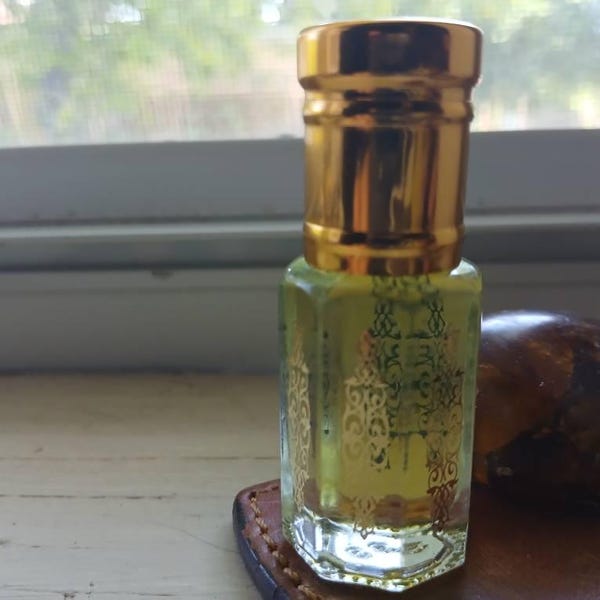 MUSK AL BUSHRA / Luxurious Perfume Oil/attar Oil | Alcohol-free Arabian ...