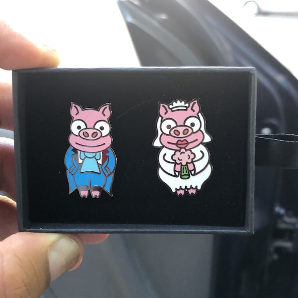 Simpsons Wedding Cuff Links Pig Bride and Groom Enamel Lisa's Wedding ...