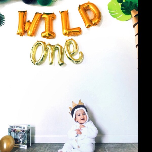 One Gold Balloon / First Birthday / Cake Smash Prop / Birthday Balloons ...