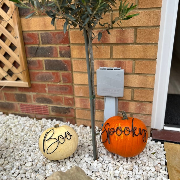 Pumpkin Wire Words | Halloween Wire Words | Spooky | Boo | Ghost | Bat ...