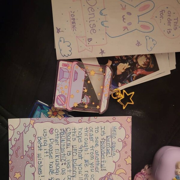 Aliencore Epoxy Shaker Charm | Creepy Cute Cryptidcore, Yami Kawaii ...