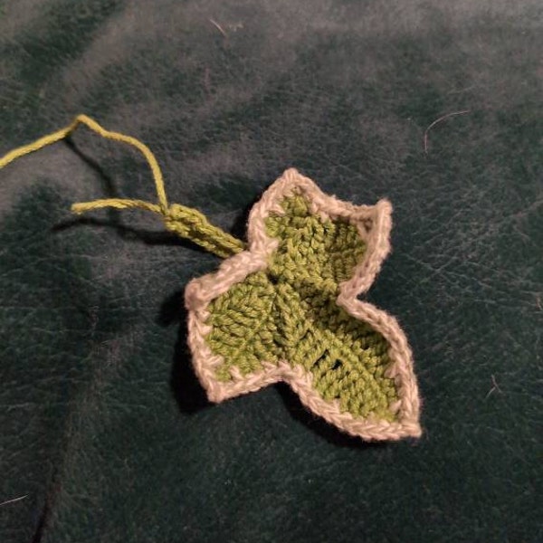 Crochet Variegated Ivy Leaf Applique Pattern (PDF Download) - Etsy
