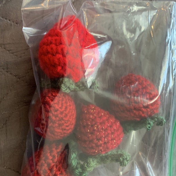 Crochet Pattern - Strawberry Amigurumi - Small and Large Strawberries ...