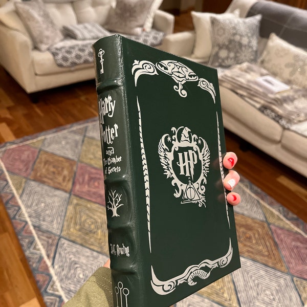 Fourth Wing, Hand Bound Book, Leather Bound Handmade, Gift, Sprayed ...