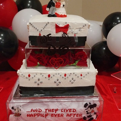 18x18 Clear Acrylic Cake Box Stand, Transparent Display Box, Pedestal ...