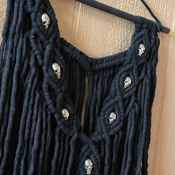 Skull Macrame Wall Hanging Halloween Decor, Goth, Witchy, Black Macrame ...