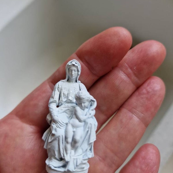 The Pietà of Michelangelo - Hand-painted Resin Replica of Classic ...