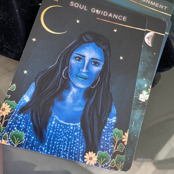 The Sacred Moon Goddess Oracle Deck ™ 40 Large Cards Matte Finish