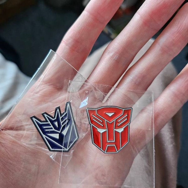 Autobots Futuristic Robot Movies Pin Robot Gift Funny Pins Set Cute Bag ...