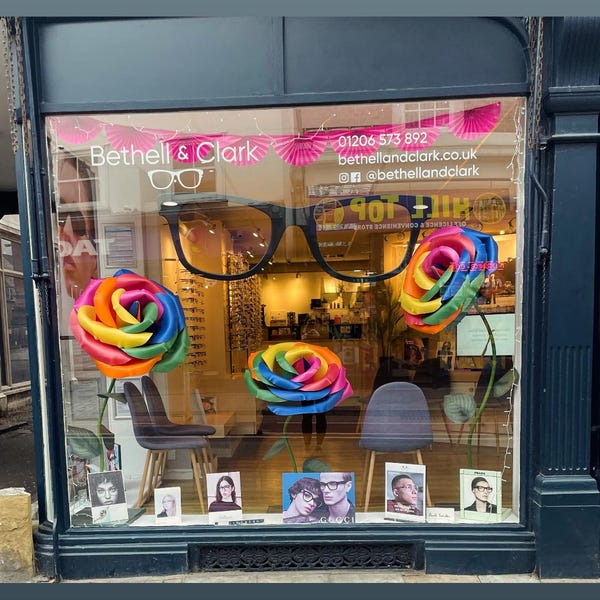 TEMPLATE! Giant Crepe Paper Daffodil / Narcisus Flower Petal A4 Size DIY Template. Please Watch ...