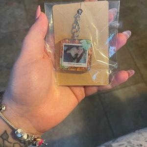 Resin Photo Keychain With Flowers Photo Keychain Resin Keychain Picture ...