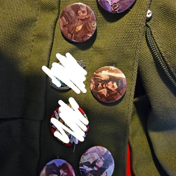 Pedro Pascal Pin Back Buttons - Etsy
