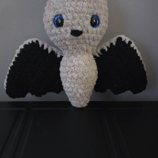 PATTERN: Plush Binx the Bat Pattern - Amigurumi Chunky Bat Pattern ...