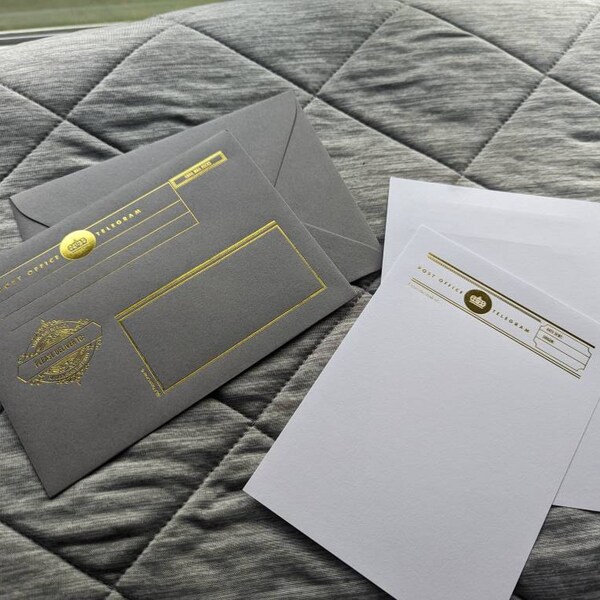 Stationary Letter Set With Gold Foil A7 Envelopes and Writing Sheets ...