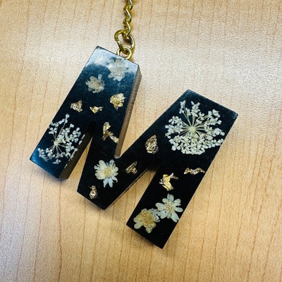 Handmade Cloud Resin Letter Keychain Cloud Keychain Initial Keychain ...