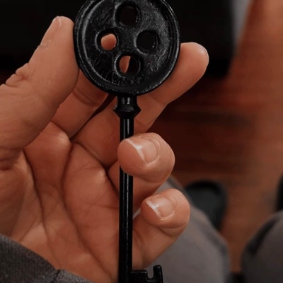 Coraline Button Key Life-size Replica - Etsy