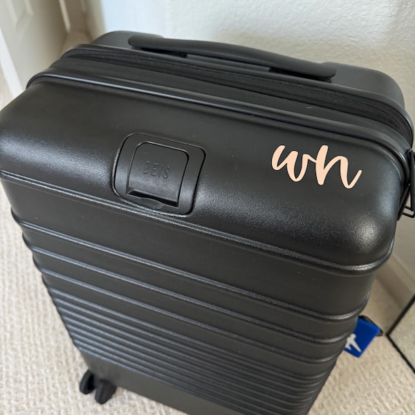 OLIVIA Font // Custom Vinyl Name Decal // Vinyl Stickers // Holographic ...