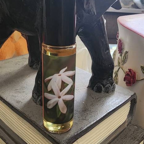 Egyptian Queen Perfume Oil by Shadow Scents – Seductive Egyptian Musk ...
