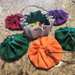 Felt Dice Bag / Tray-in-one 63 Geeky Fabric Choices Dice Set INCLUDED ...