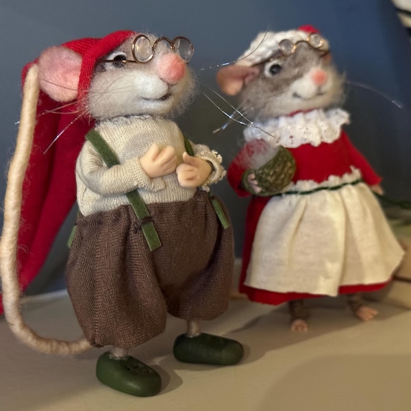 Needle Felted Mouse Professor, Needle Felted Animal, Law School ...