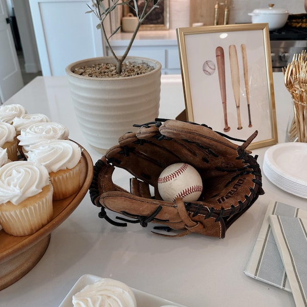 Pink Theme Bow Girl Nursery Decor for Girl Bedroom Monogram Bow Print ...