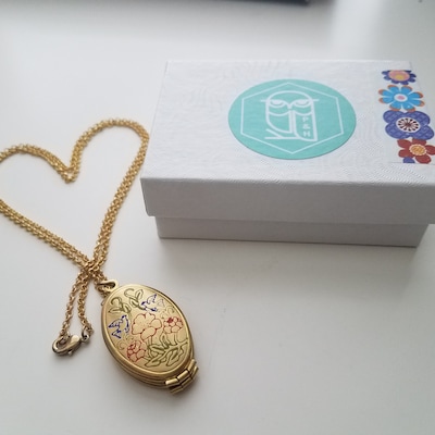 Hand Painted Locket With Photos Mother's Day Family Tree Locket 4 ...