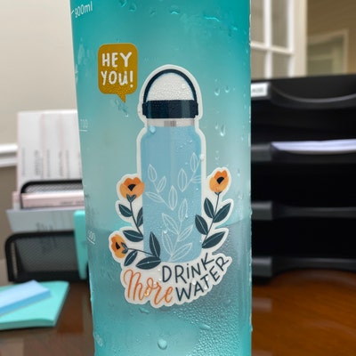 Water Bottle Sticker / Drink Your Water / Hydrate - Etsy