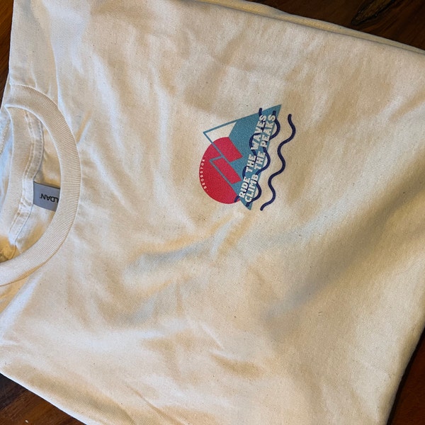 Surf T-shirt, the Elements of Surfing, Comfortable Beachwear for Ocean ...