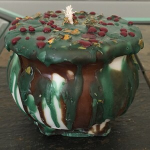 Yule Cauldron Candle / Yule Pillar Candle / Yule Decoration / - Etsy