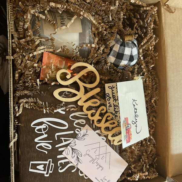 HELLO FALL Gift Box - Etsy
