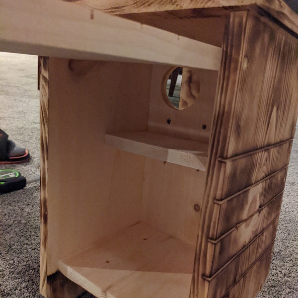 Squirrel House, Squirrel Nest Box, Wildlife Rehab Approved Squirrel Box ...