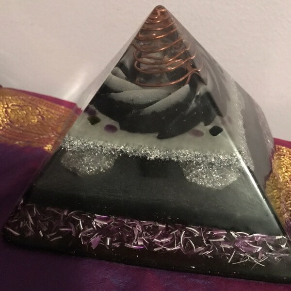 XL Pyramid-lapis-torus Symbol-orgone Energy Generator-24k Gold-copper ...