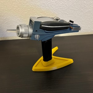 Display Stand for Diamond Select Star Trek Phaser Pistol Prop Art ...