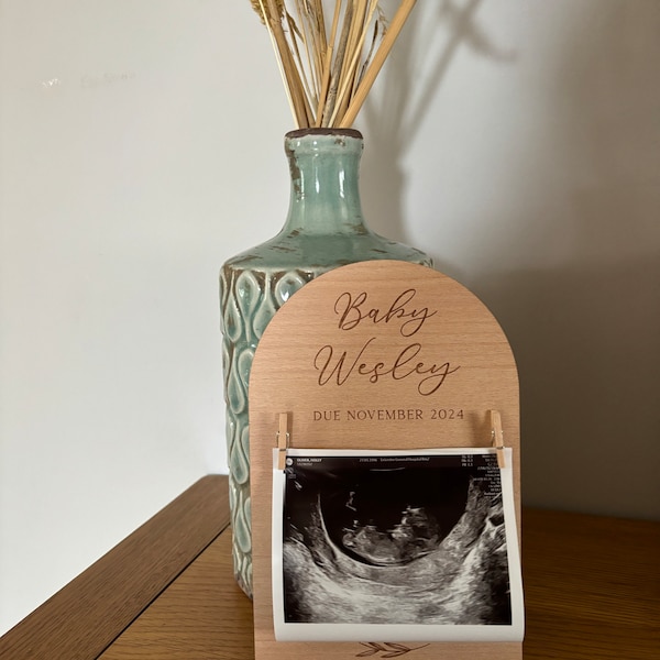 Personalised Pregnancy Announcement Sign | Wooden Due Date Plaque L ...